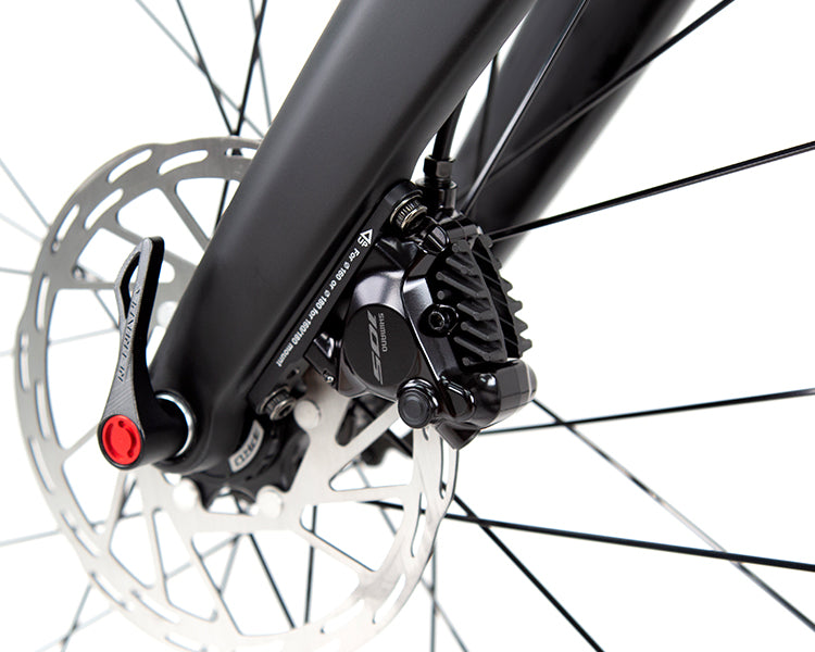 CYCLONE PRO 2025 - SHIMANO 105 24 Speed - Carbon Road Bike – Twitter Bikes